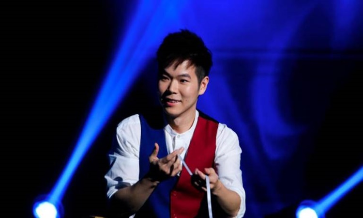 Asia's Got Talent: Taiwanese Magician Eric Chien Wins Show's 3rd Season