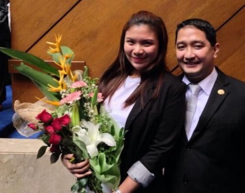 Cong. Ashley Acedillo Proposed to Girlfriend at Congress (Video) | PhilNews