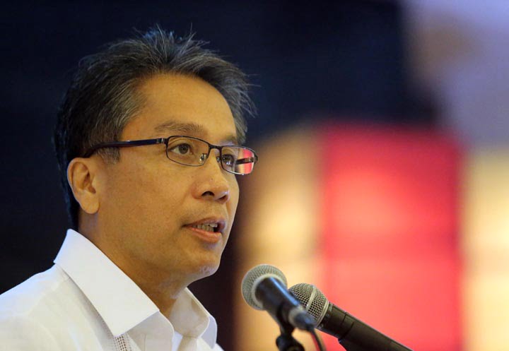 DILG Under Mar Roxas Has Yet to Account for More than P7-Billion Worth ...
