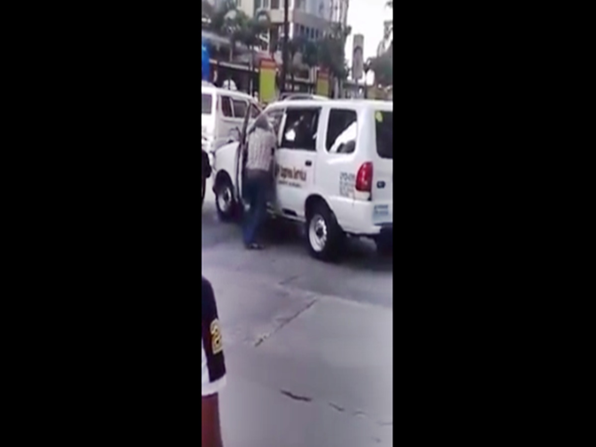 Caucasian Driver Confronts Pinoy FX Driver With A Knife In Road Rage