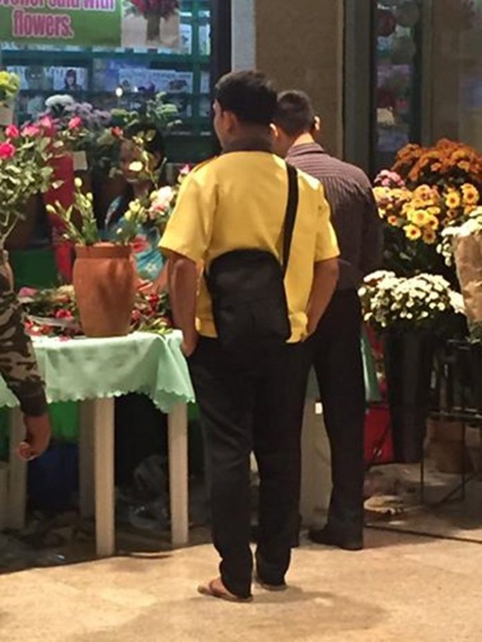 A Man Buying Flowers For Valentine's Day Unequally Treated By Vendors