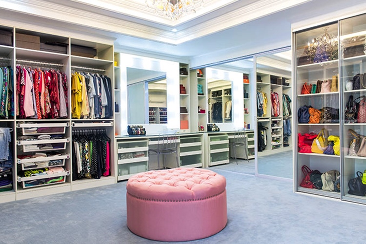 Top 5 Breathtaking Walk-In Closets Of Your Favorite Female Celebrities