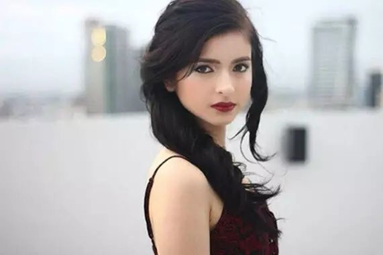 Empoy Marquez Introduces His New Leading Lady