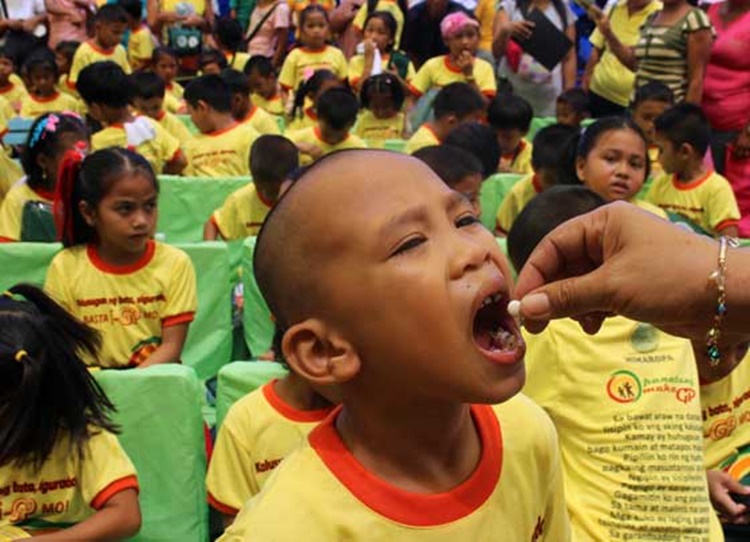 Filipino Parents Distrust Gov’t Deworming Program Due To Dengvaxia Issue