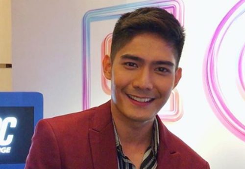 Robi Domingo Writes Sweet Message in Throwback Photo w/ Angel Locsin