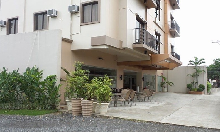 Main Hotel And Suites: One Of Cebu's Affordable Contemporary Havens