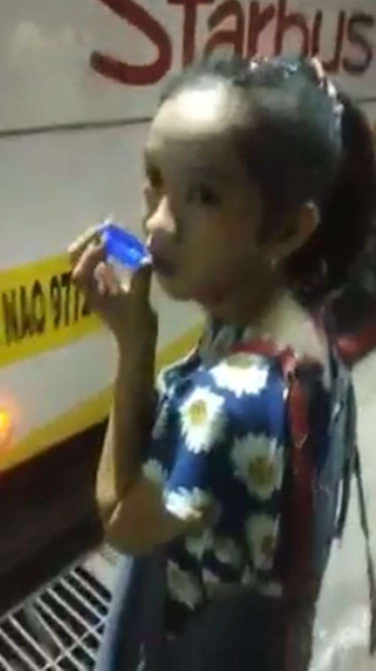 Foul-Mouthed Girl Cursing & Insulting Policeman Goes Viral