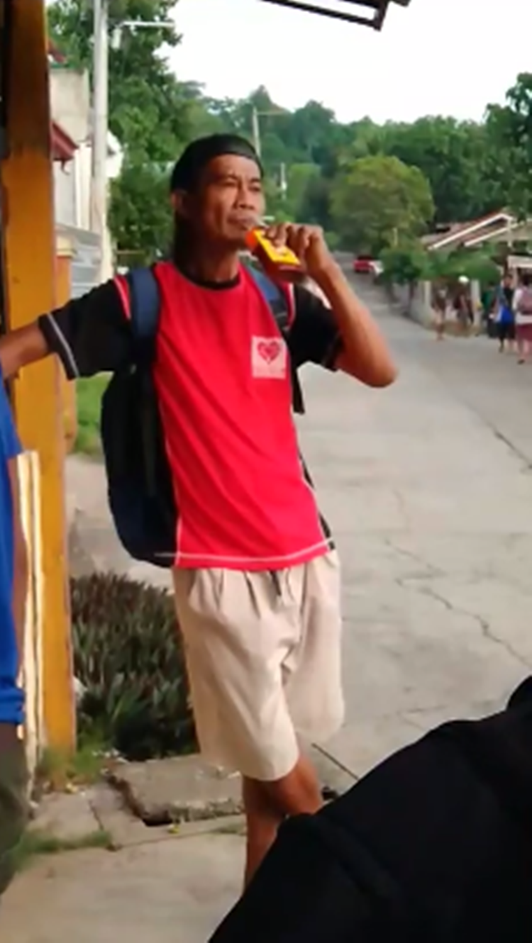 Fearless Man Drinks 1 Bottle of Tanduay Continuously (Viral Video)
