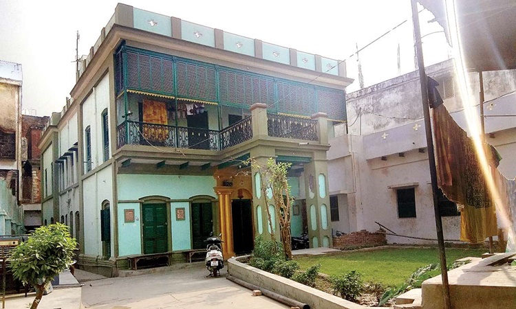 Unique Hostel In India Lets People Check-In To Die (Photos)