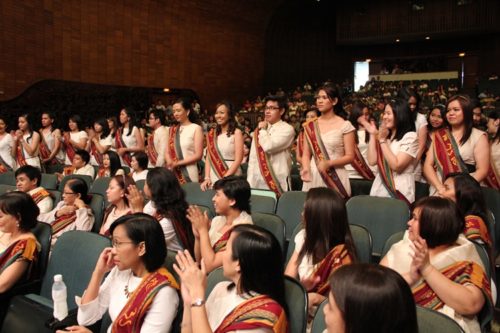 DepEd Wants Students To Wear ‘Sablay’ Instead of ‘Toga’ During ...