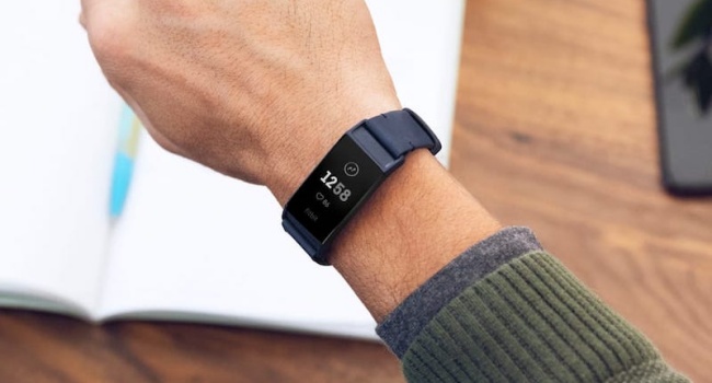 Fitbit Launches Charge 4 - New Features And More!