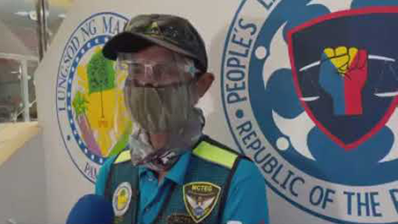 Honest Traffic Enforcer Earned Honor After Returning Wallet of Pedestrian