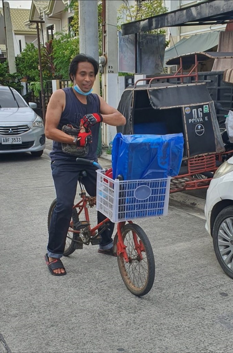 Delivery Rider Using Old Bicycle to Deliver Orders Receives New Bike
