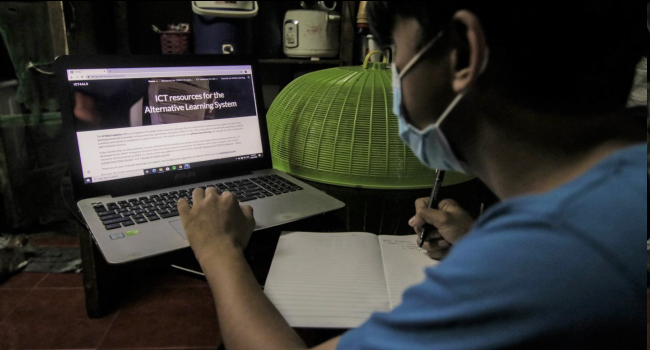 DepEd Reports 99% Passing Grades Among Students, Senators Doubtful