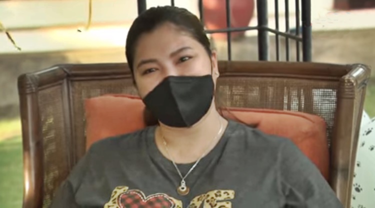 Angel Locsin Emotional Over Messages From Cancer Patients, Scholars