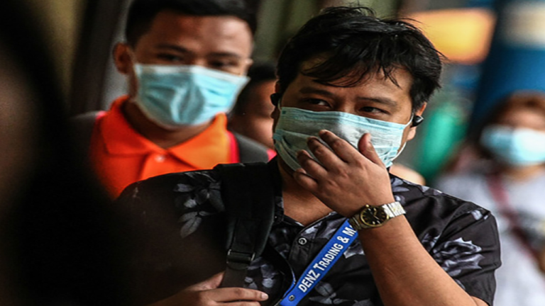 Duterte Orders PNP to Arrest People Wearing Mask Improperly in Public