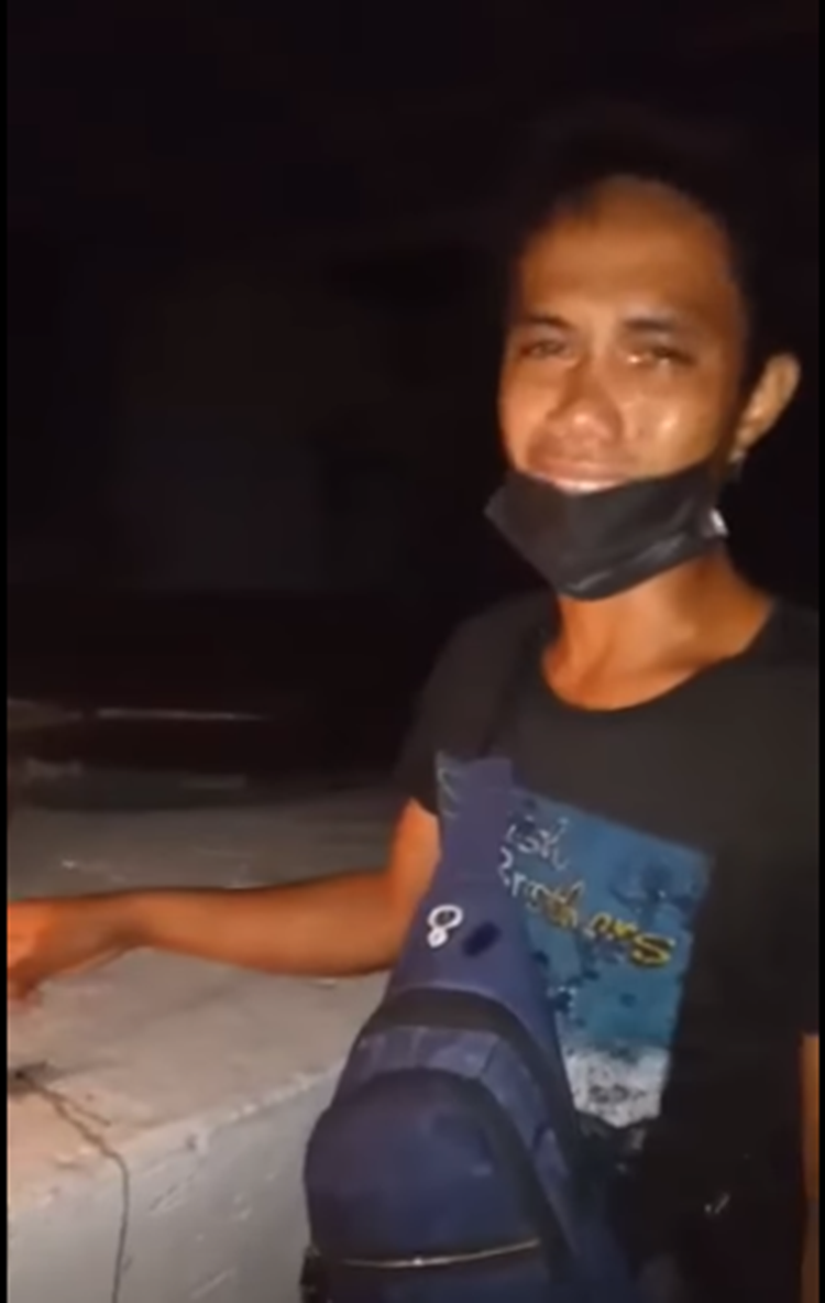 Poor Man Cries As He Seeks Help to Give Deceased Dad a Decent Burial