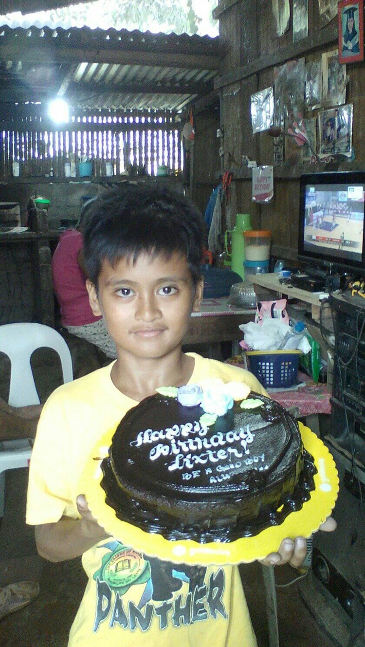 Lady Netizen Prepares Cake Made of “Linusak nga Saging” for Younger ...