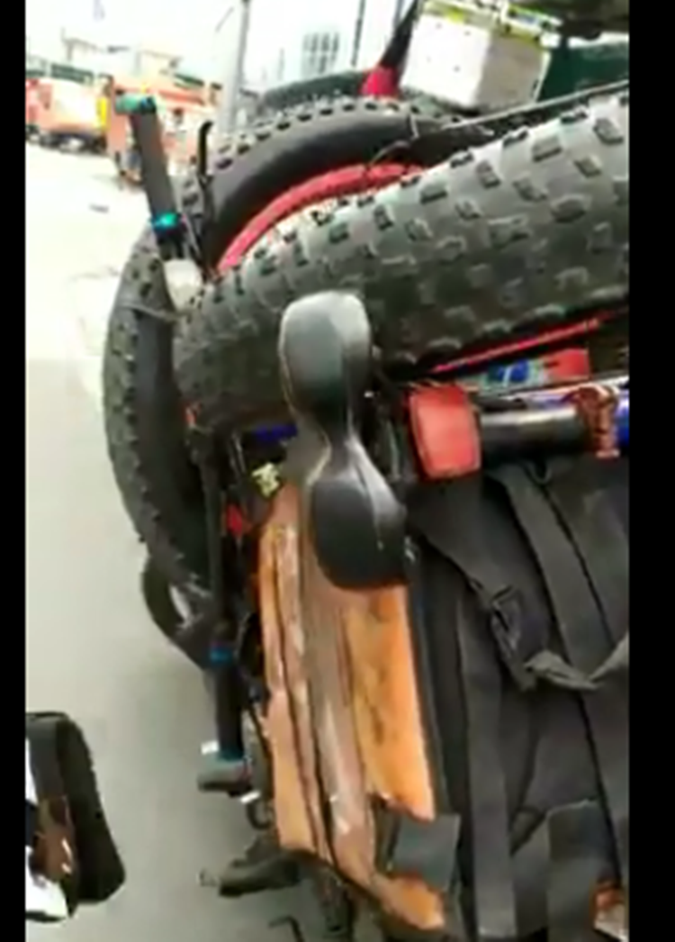 Video of Motorcycle Rider Having Argument w/ Traffic Enforcer Goes Viral