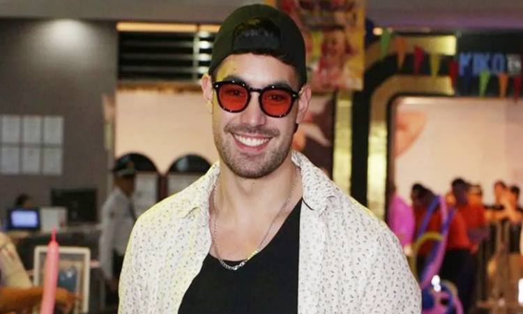 Clint Bondad Spotted Being 'Cozy' W/ This Lovely Woman (Photo)