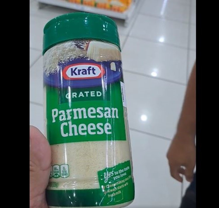 Supermarket Crew Earns Praises for Assisting Customer Looking for ...