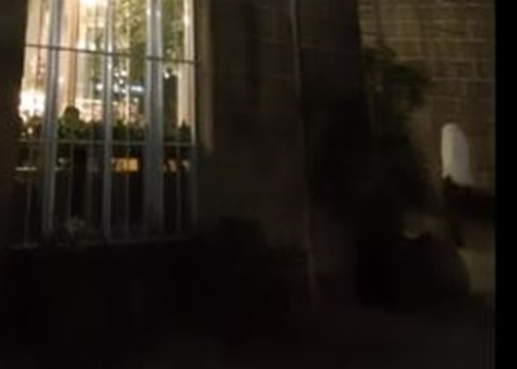 Headless Man Spotted Walking Outside Manila Cathedral While 9pm Bell Rings