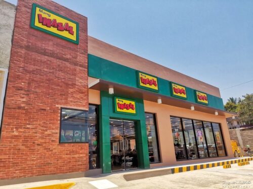 Lady Customer During Lunch at Popular Fast-Food Chain: “Di na ata tlaga ...