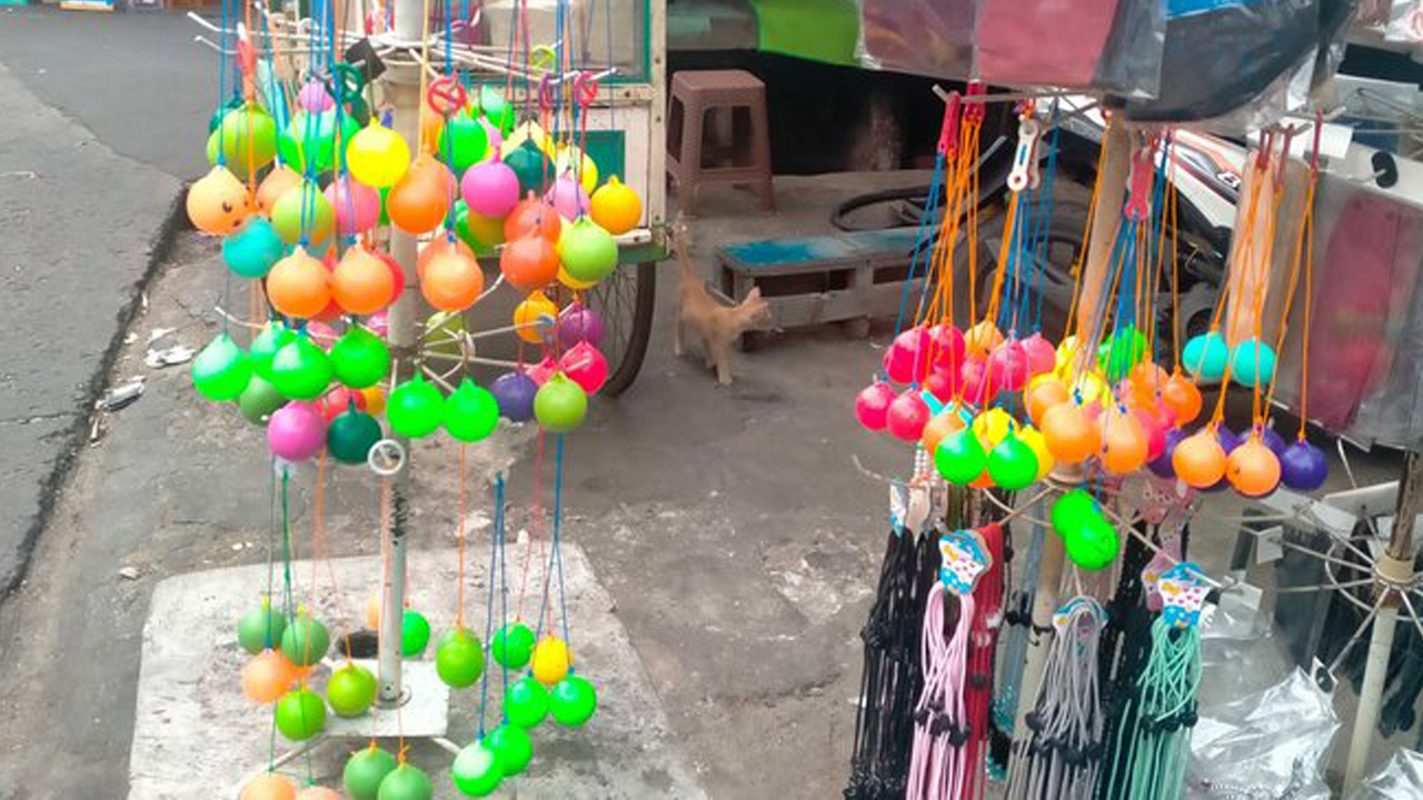 DTI Wants to Stop Sale of Lato-Lato Toy Due to Harmful Materials