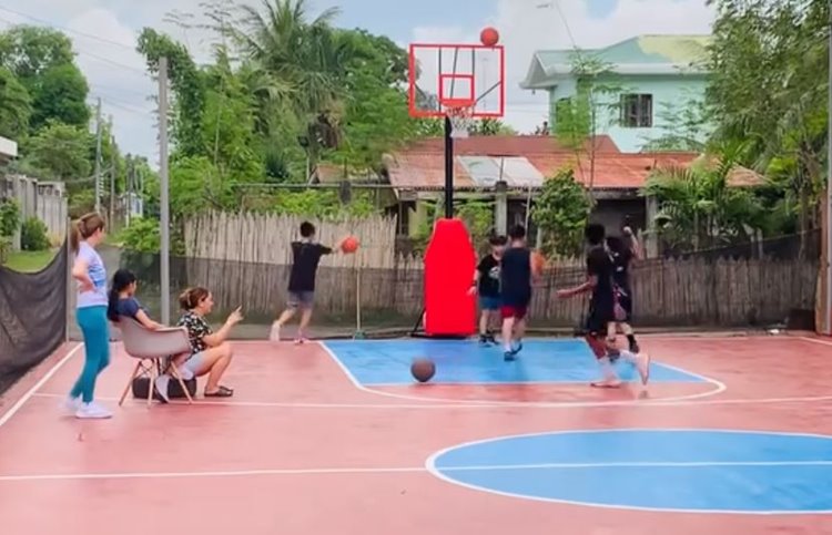 Kind Couple Buys Vacant Lot & Transformed It Into Basketball Court