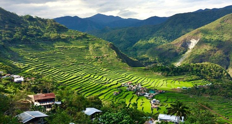 Tourist Spots In Luzon - Famous and Best Places To Visit | PhilNews