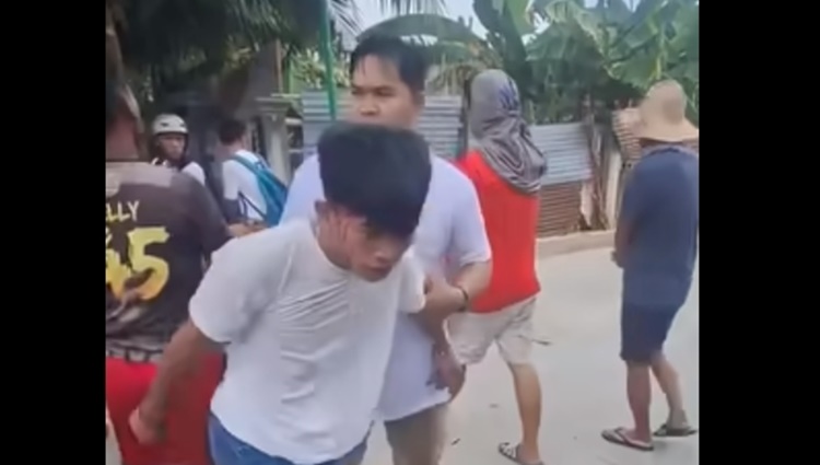 Intense Fist Fight Erupts Between High School Students Over Love ...