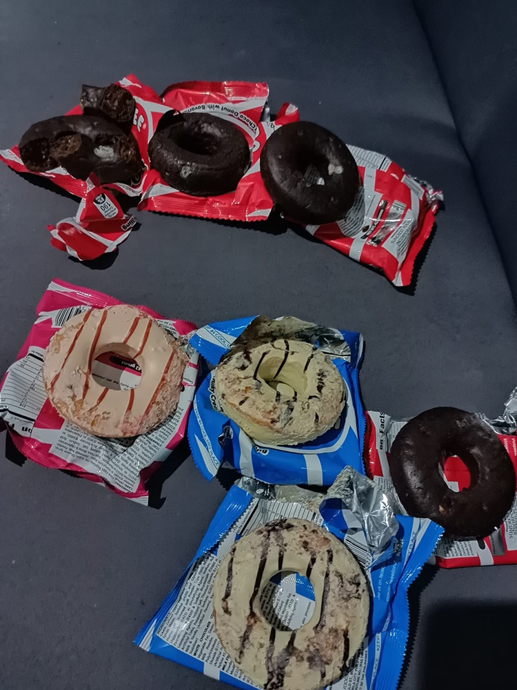 Customer Expresses Concern Over Mold Discovered in Popular Donut Brand ...