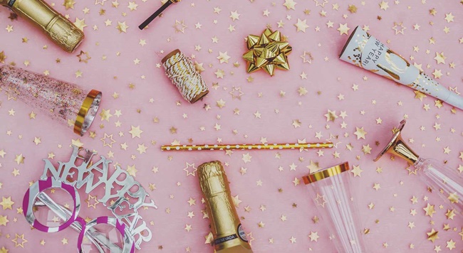 New Year Games — A Guide on Some Indoor Fun You Can Play w/ Family ...