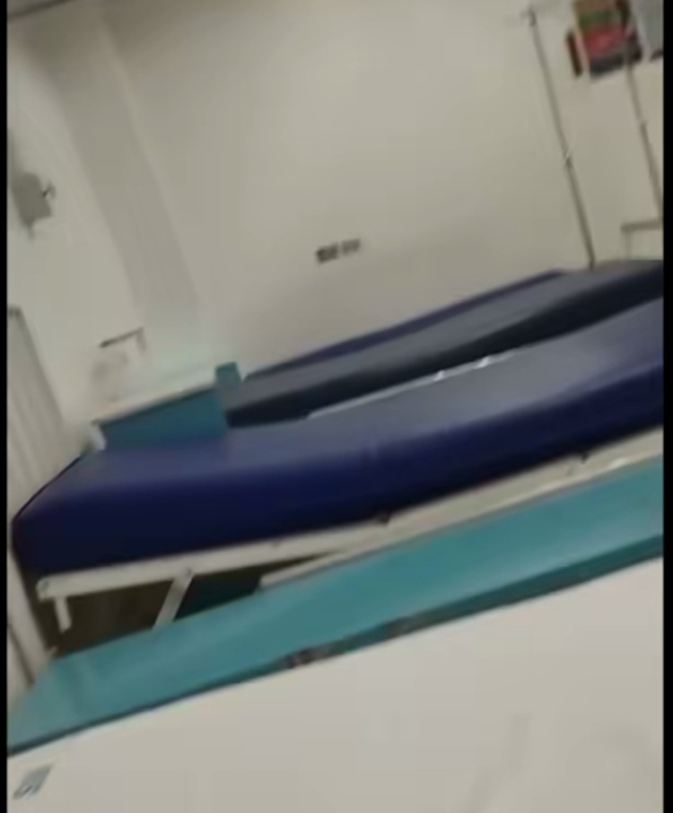 Netizen Shares Creepy Hospital Video: "Foot-Like Figure Beneath Bed ...