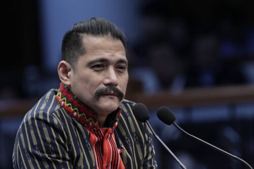 Robin Padilla Crying at Senate Inquiry over Duterte's Arrest Earns ...