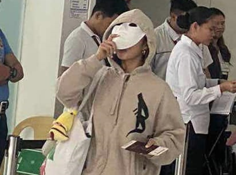 BINI Member Goes Viral for Carrying Passport to GenSan| PhilNews