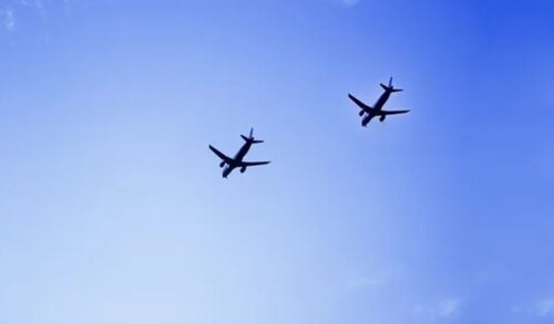 Two Planes in America Nearly Collide in the Sky| PhilNews