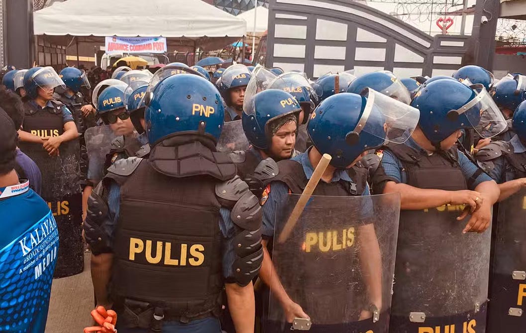 Baste Duterte To PNP at KOJC Compound: "How long do you intend to stay ...