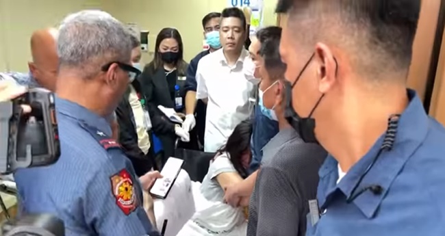 Zuleika Lopez Emotional as she Hugs Sara Duterte while PNP Reads Transfer Order | PhilNews