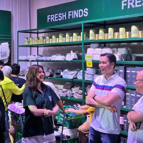 Bea Alonzo Supported By Vincent Co For Her Bash Grocer Warehouse Sale ...