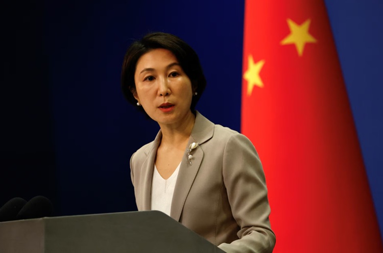 China Reacts Strongly as Japan & Philippines Move Ahead W/ Sea Border ...