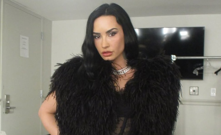 Demi Lovato Left Speechless After Hearing Janine Berdin Sing | PhilNews