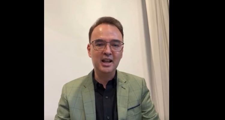 Alan Peter Cayetano Insists He's Still the "Legitimate, Legal, Moral ...