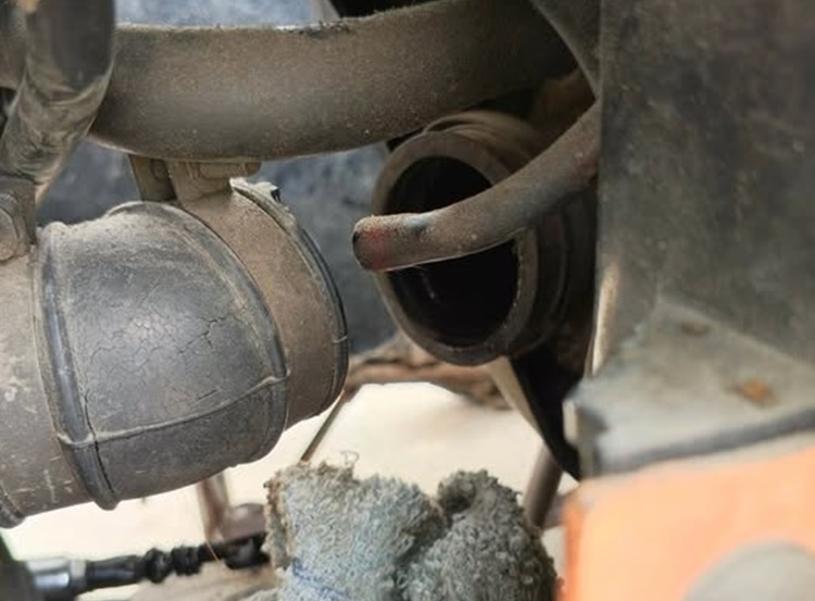 Tricycle Driver Heartbroken After Motorcycle Parts Stolen While ...